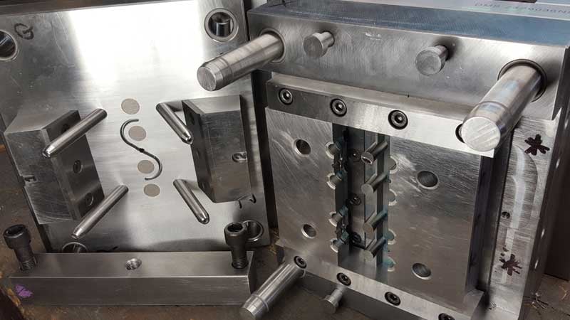 Manufacturing Machinery & Tooling